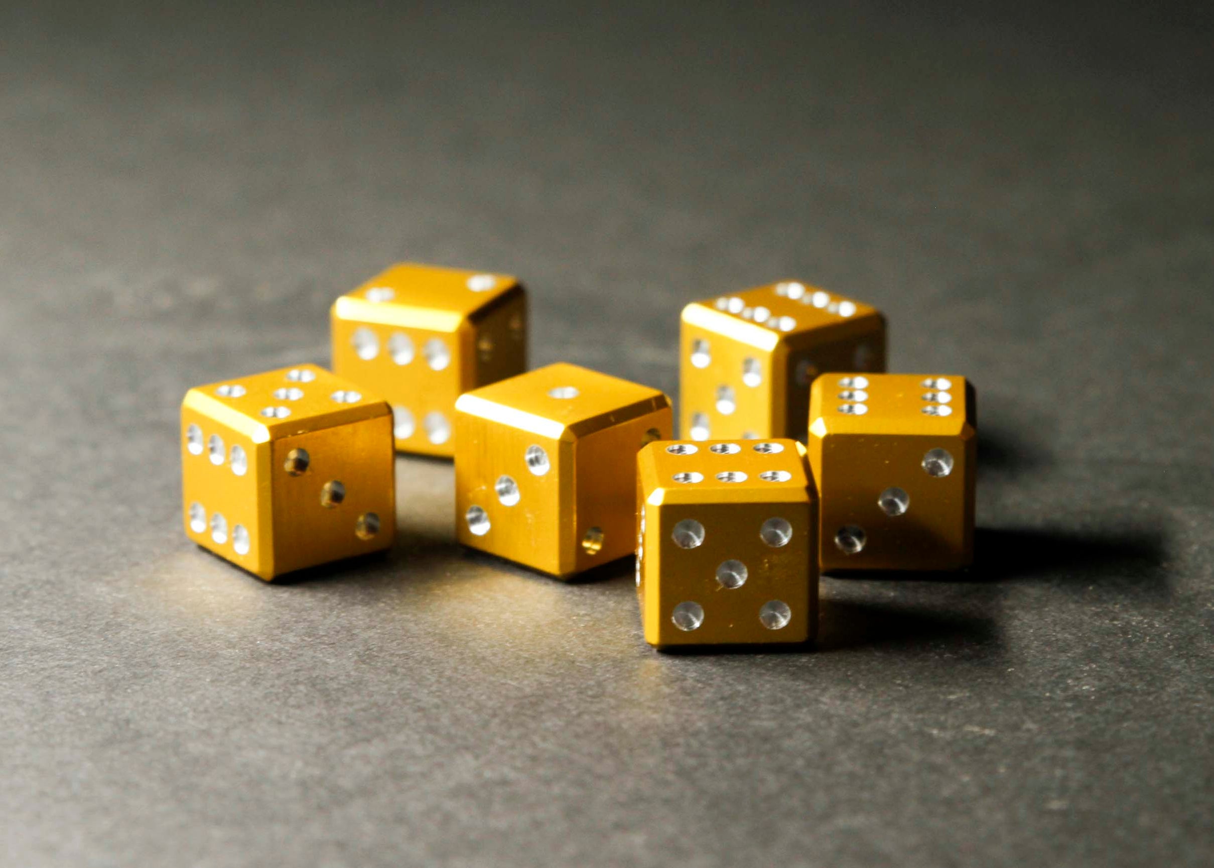 GRAVITY DICE Perfectly Balanced Metal Dice