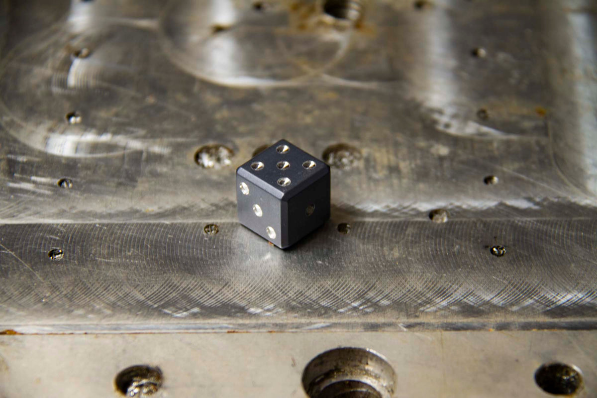 Gun Metal Gray D6 – GRAVITY DICE